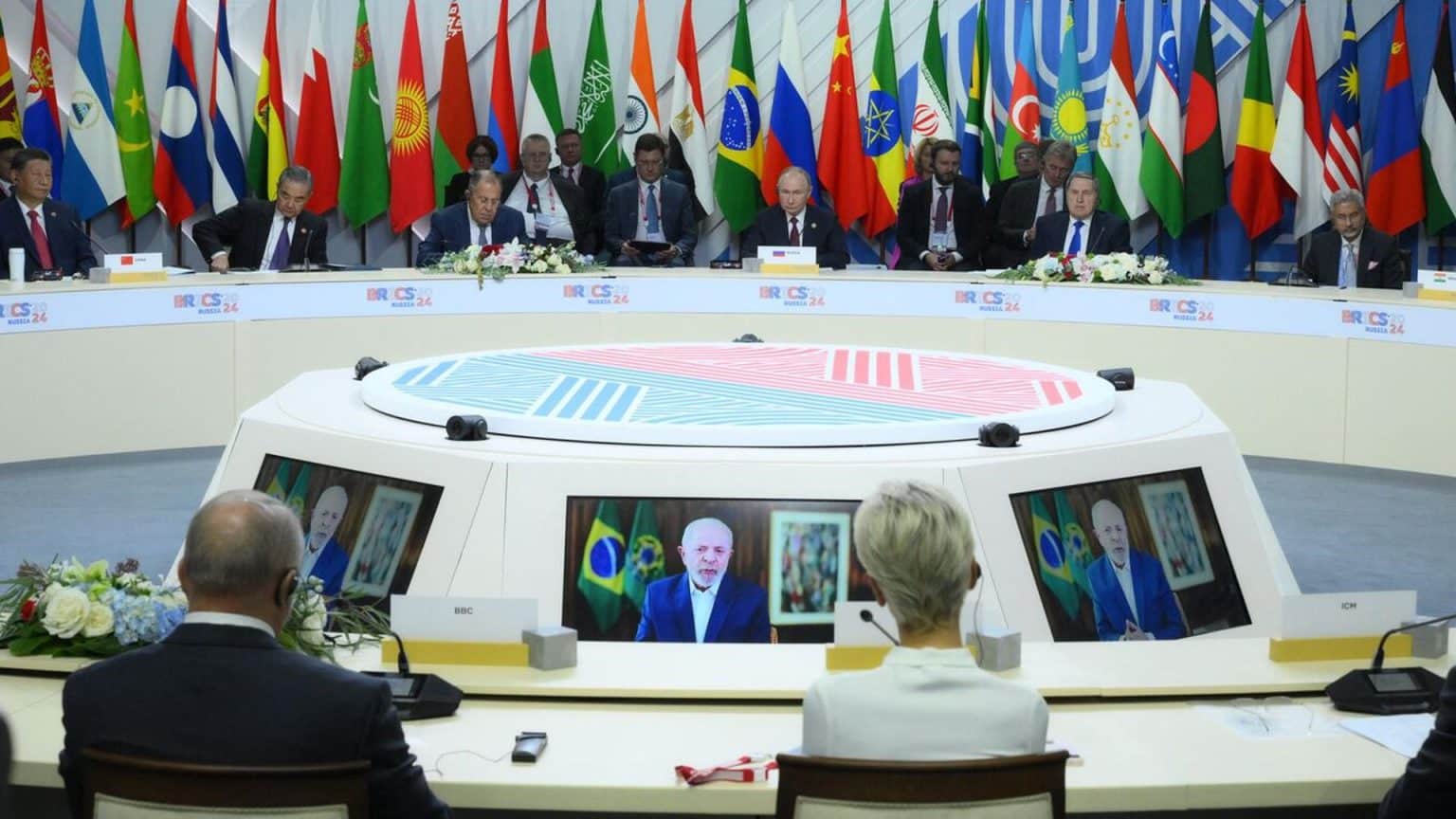 Miembros de los BRICS ratifican declaración final en la XVI Cumbre