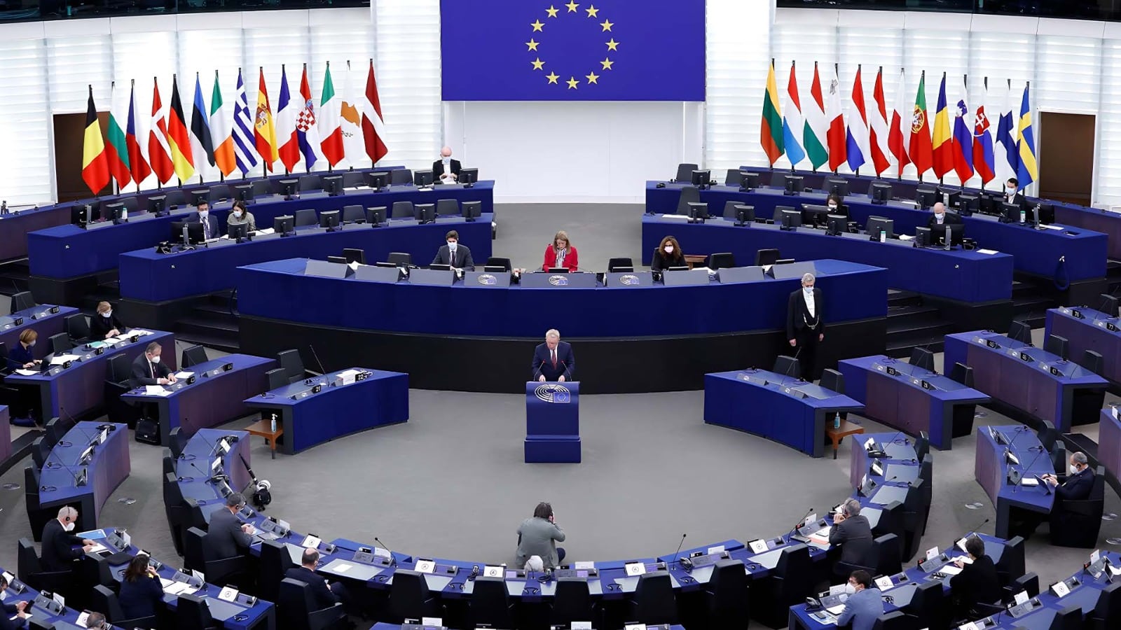 Trump Amenaza Con Más Aranceles A La Unión Europea