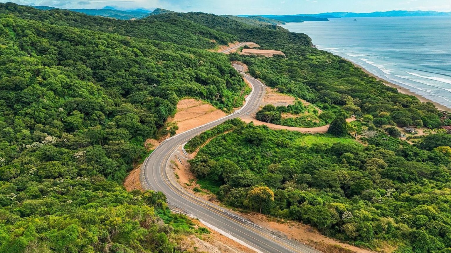 Nicaragua inaugura tramo clave de la carretera Costanera en el Pacífico Sur